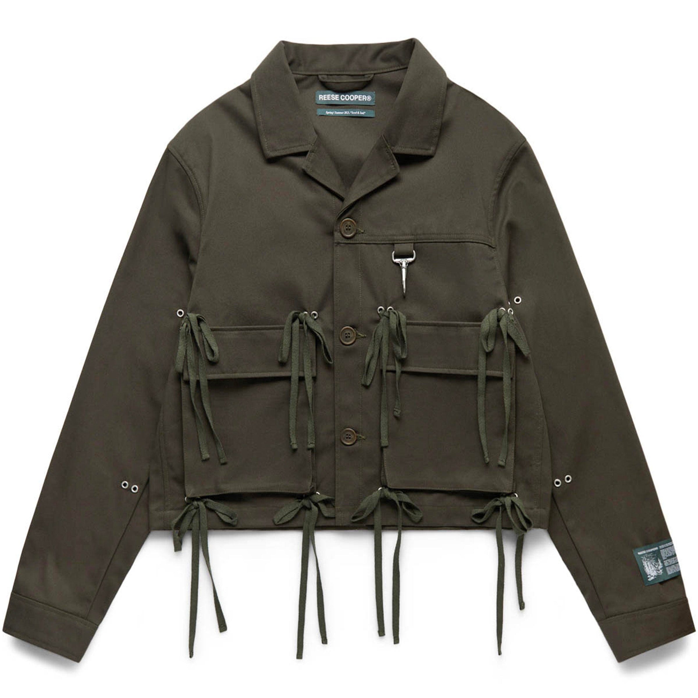MODULAR POCKET COTTON TWILL THREE BUTTON JACKET OLIVE | Bodega